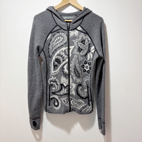 Title nine | Jackets & Coats | Title Nine Paisley Print Merino Wool ...